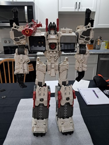 Transformers Thrilling 30 Generations Metroplex Figure Titan Class | eBay