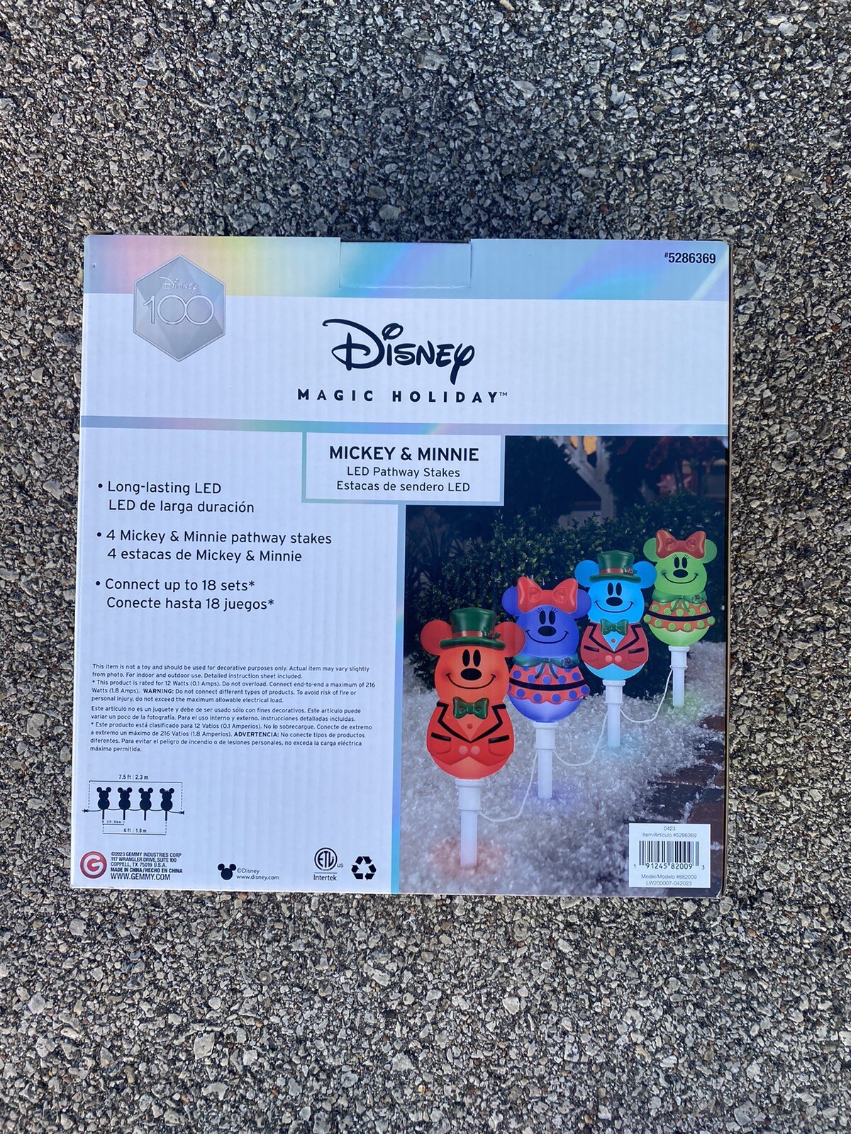 Holiday Accents Disney Mickey and Minnie Color Changing Pathway Lights ...