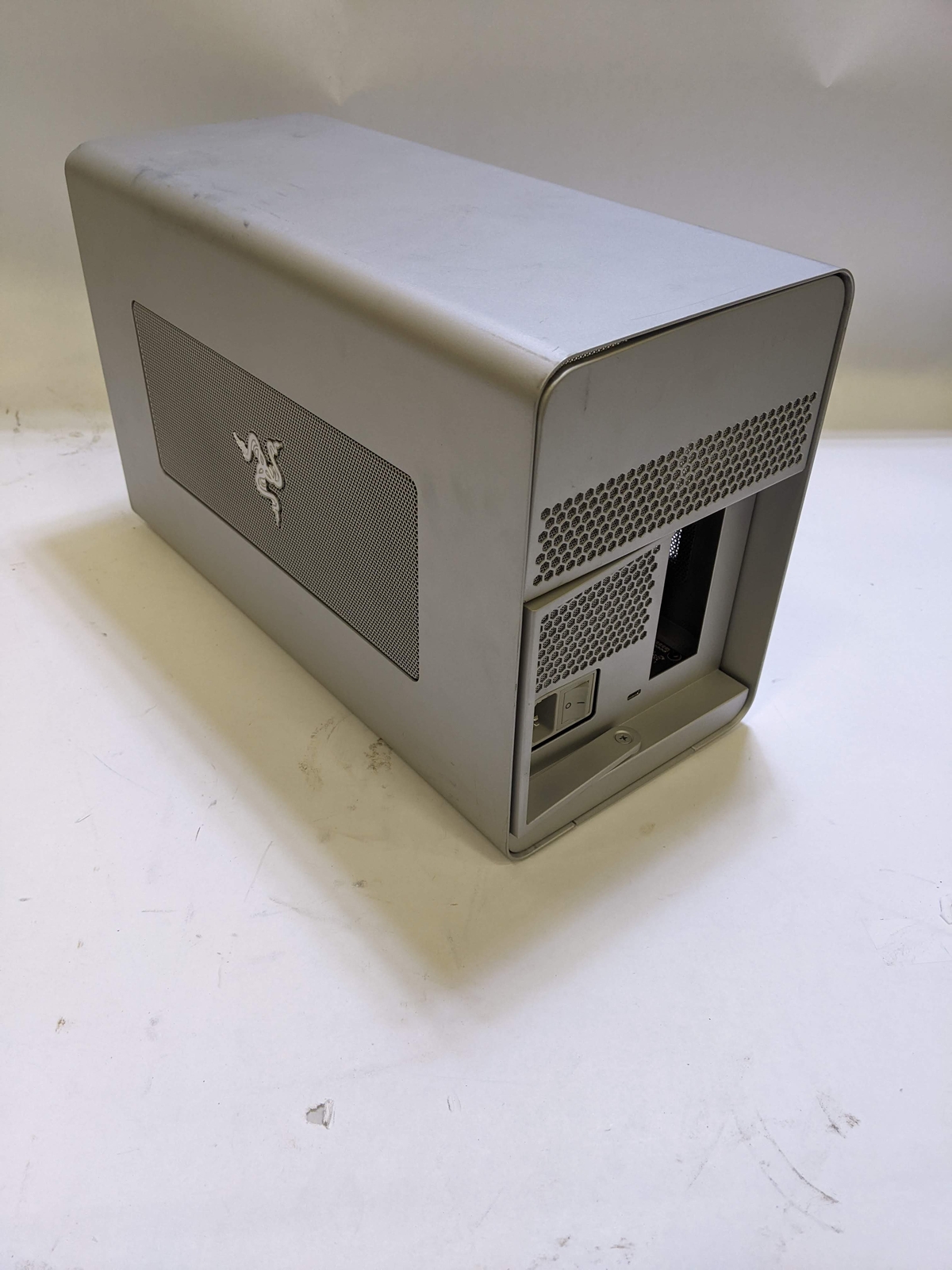 Razer Core X Aluminum External GPU Enclosure (eGPU): Compatible with ...