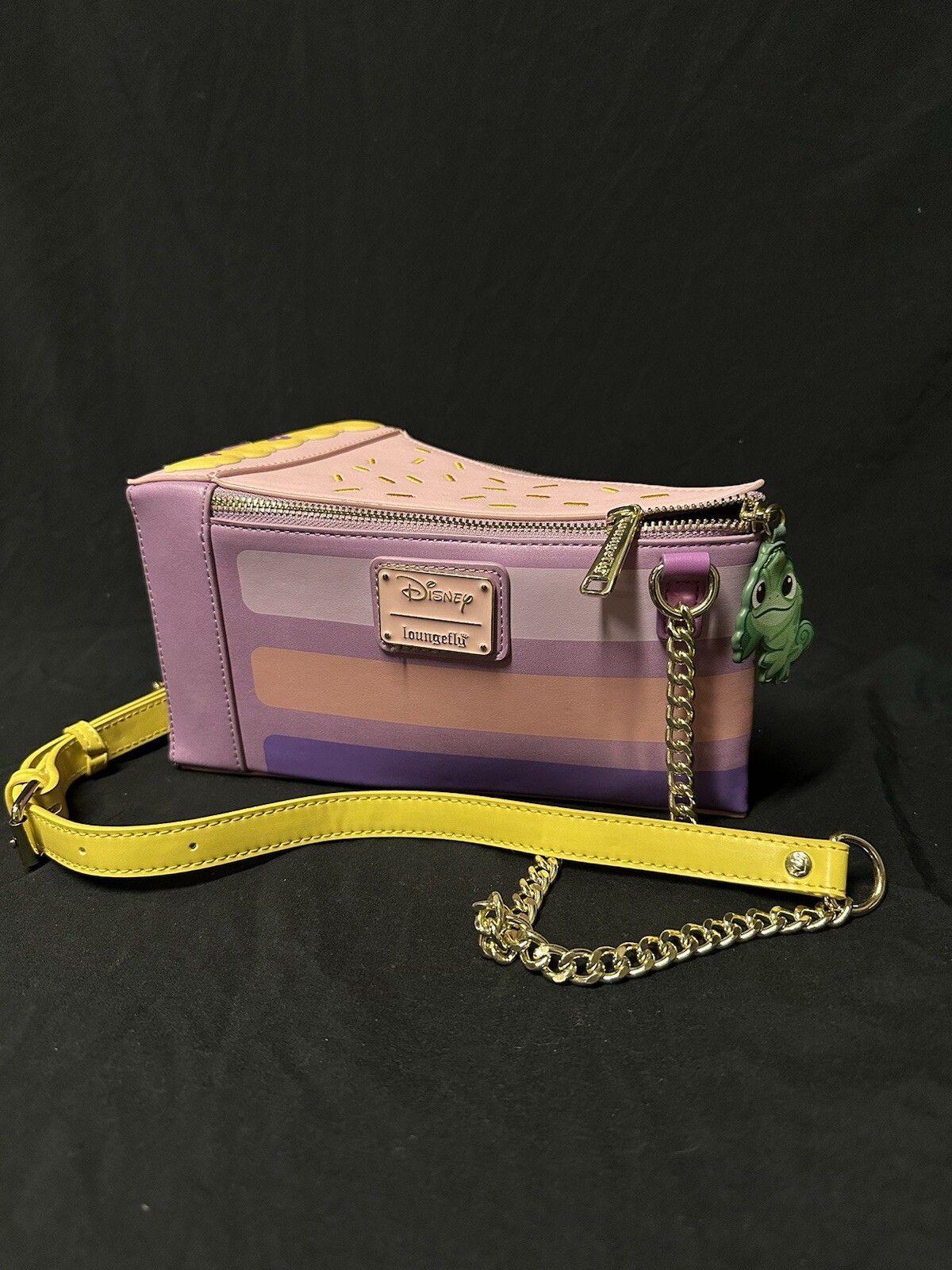 Loungefly Tangled Princess Rapunzel Cake Cosplay Cros… - Gem