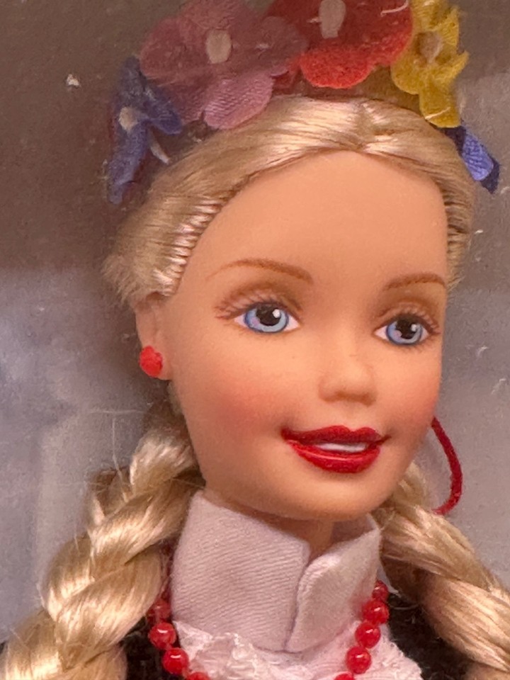 Vintage 1997 Mattel Dolls of the World “Polish Barbie” #18560 *NRFB* | eBay