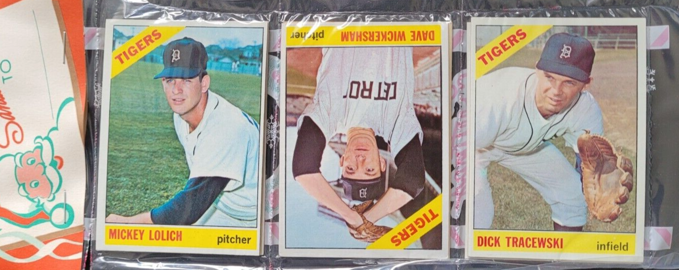 1966 Topps Holiday Baseball Card Rack Pack Mickey Lolich Tigers (400-LS ...