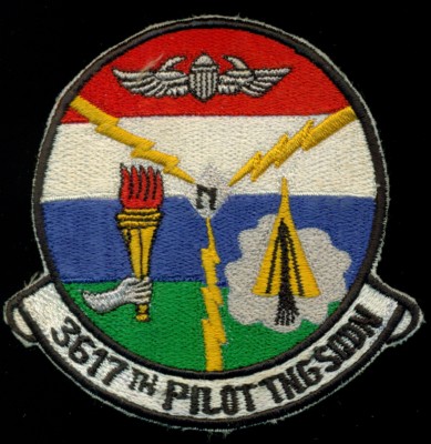 USAF 3617th Pilot Training Squadron Patch N-13 | eBay