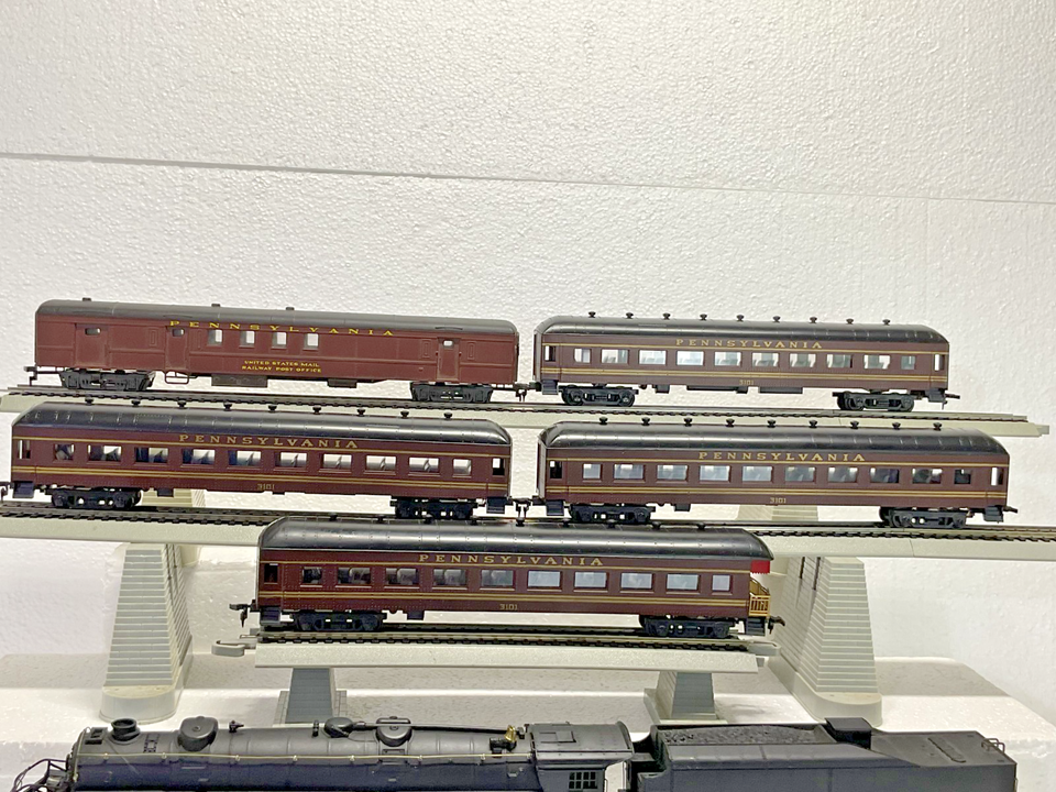 Rivarossi HO 2-8-8-2 Mallet PRR 2197 steam locomotive with five ...