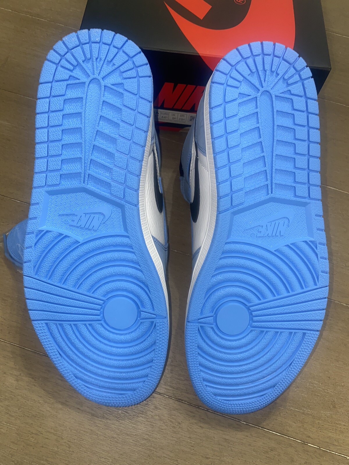 Nike Air Jordan 1 Retro High OG - University Blue UNC Men’s Sz 10.5 | eBay