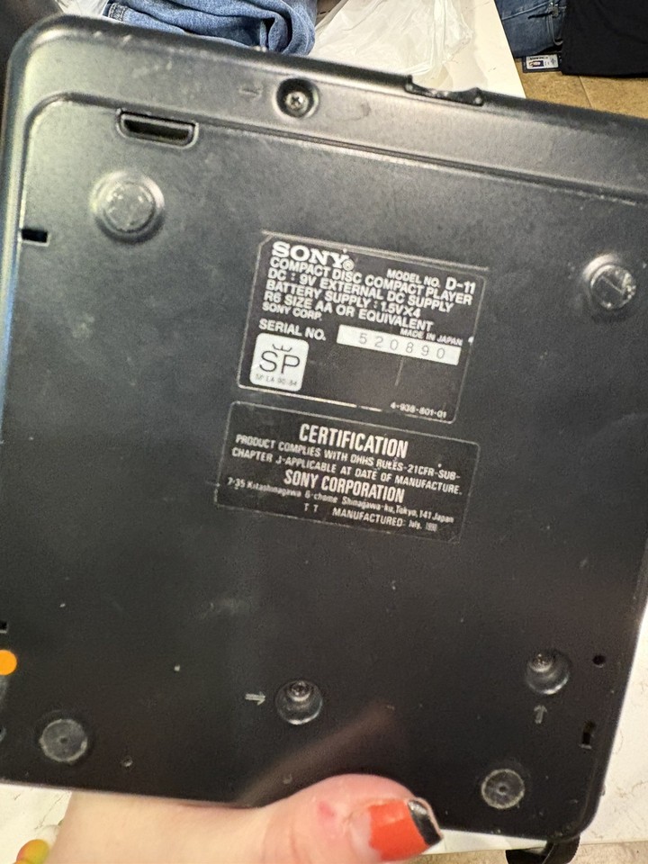 Sony Discman D-11 Mega Bass Personal Portable CD Player Tested. | eBay