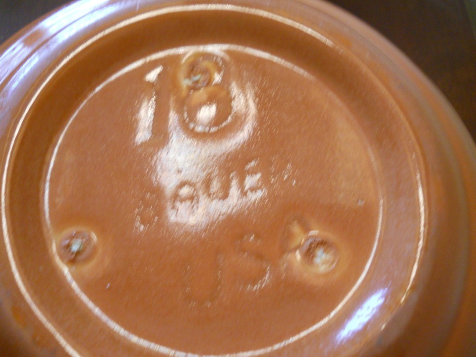 TWO VINTAGE BEEHIVE PUMPKIN BAUER POTTERY RINGWARE MIXING BOWLS *MINT ...