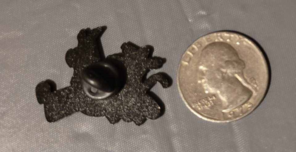 JETSONS ELROY AND ASTRO PIN Shirt Backpack Jacket Hat Lapel Brooch | eBay