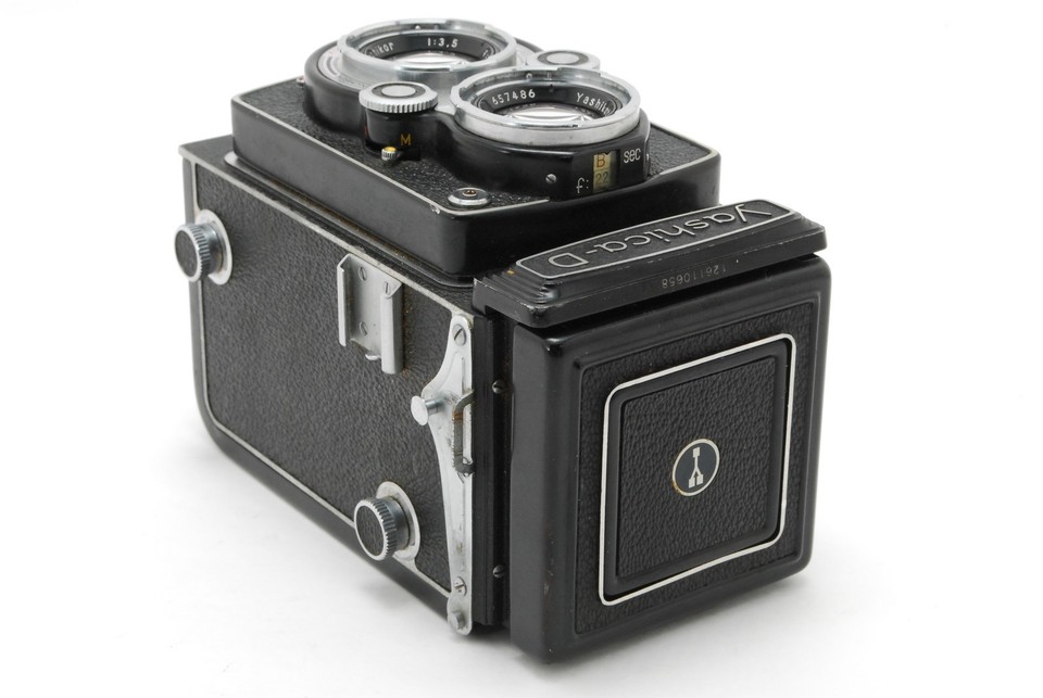YASHICA D TLR 6x6 Black Film Camera Yashikor 80mm From JAPAN [NEAR MINT ...