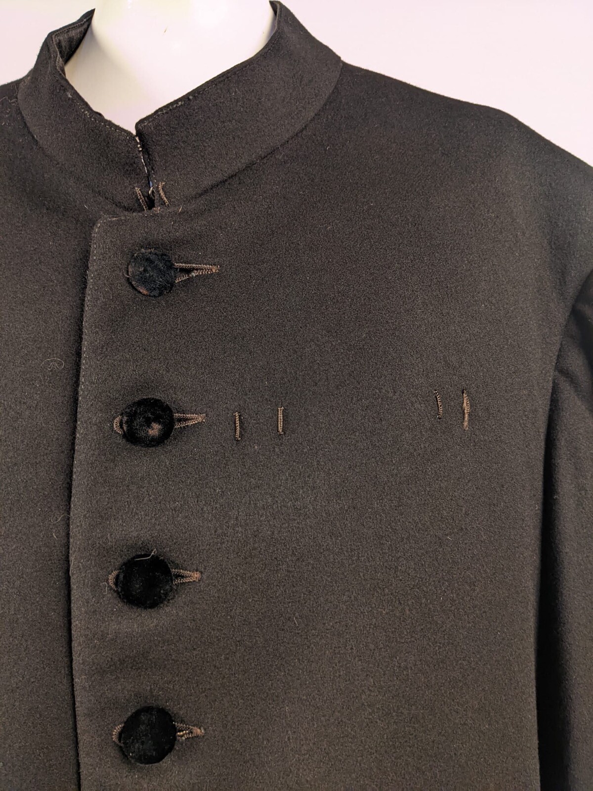 GOTHIC VICTORIAN TURN OF THE CENTURY LIVERY FROCK COA… - Gem