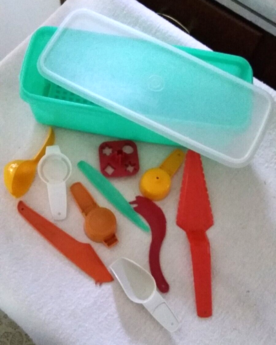 Tupperware Vtg Crisp It 3 Piece Celery/Bread Keeper 782 Jadite +10 ...