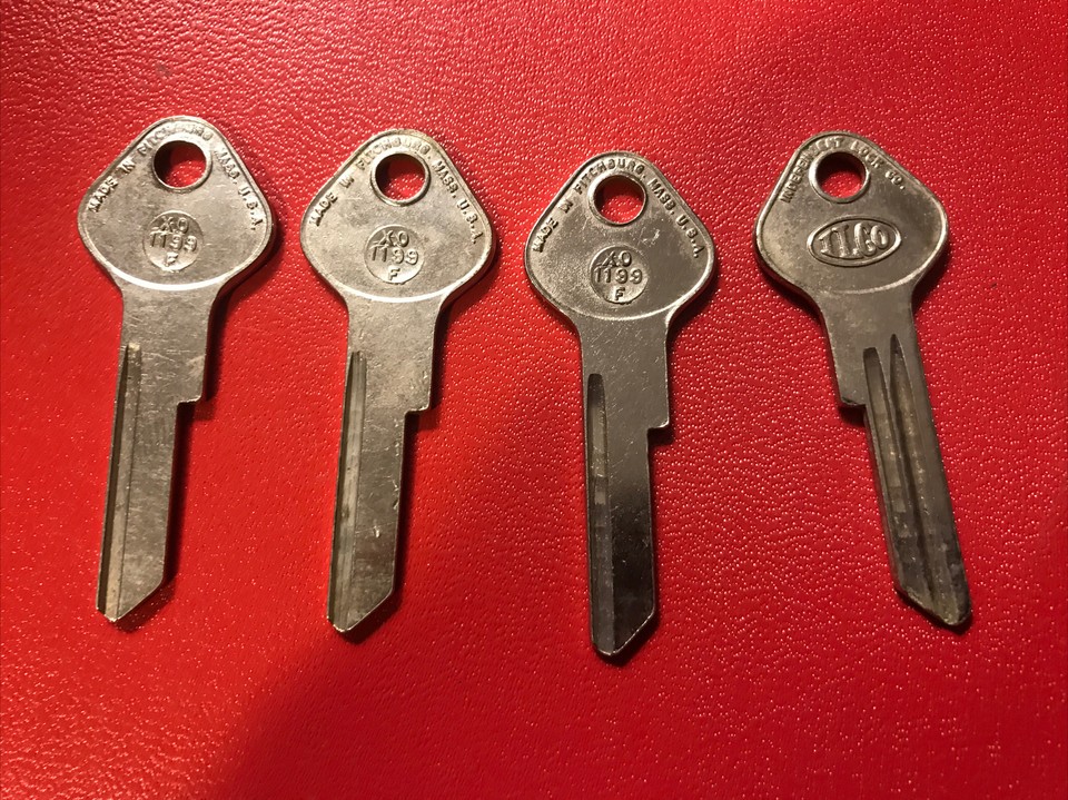 Vintage ILCO brand key Blanks XO1199F 4 keys [KB1] | eBay