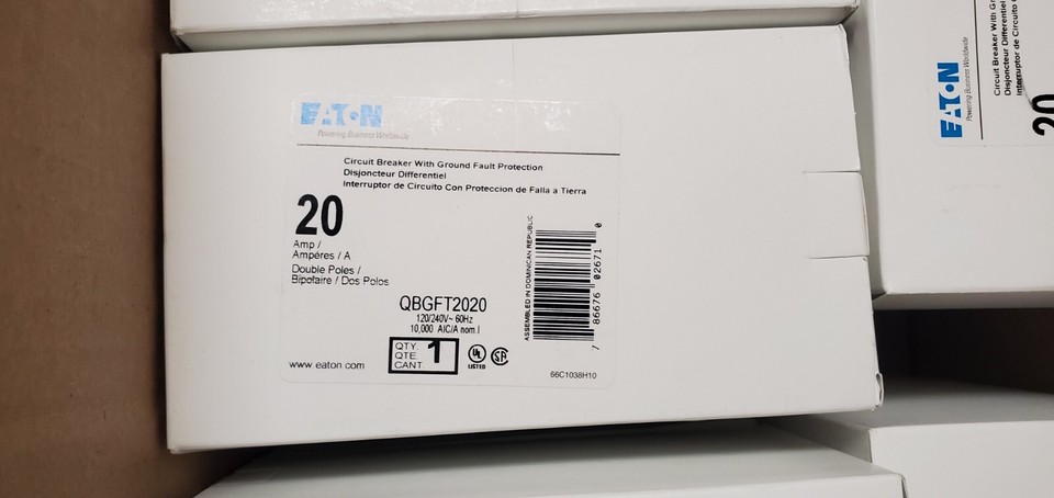 NEW IN BOX EATON CAT. QBGFT2020 20A, 2P, BOLT-ON GFI CIRCUIT BREAKER | eBay