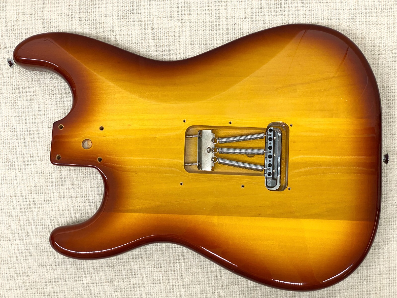 Fender Squier STRAT BODY Sienna Sunburst FLAME MAPLE TOP w/2-Pt Tremolo ...