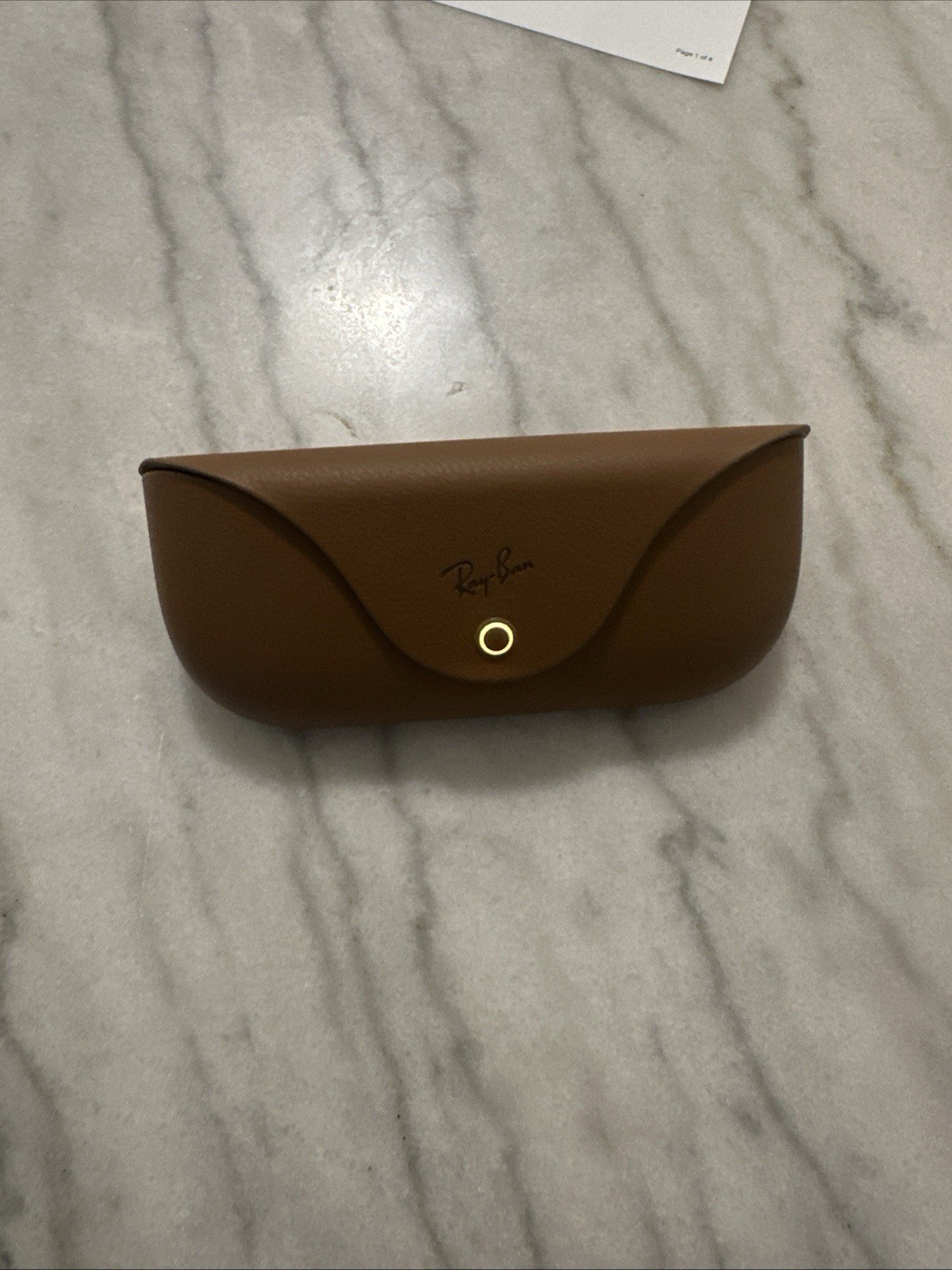 Ray-Ban Meta Wayfarer charging cases - Gem