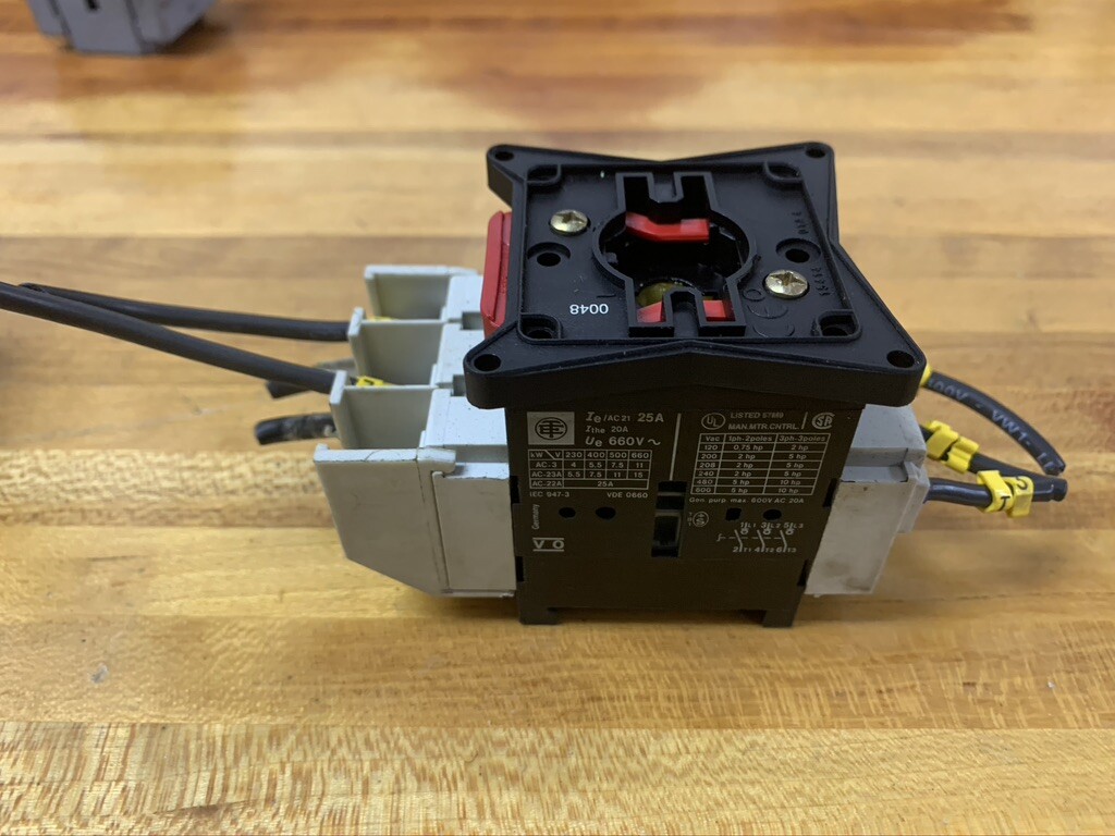 AC21 25A NON FUSIBLE DISCONNECT SWITCH B289 | eBay