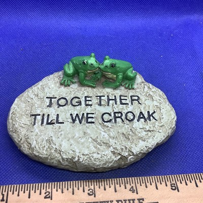 Resin Frogs Kissing, Together Till We Croak, Paperweight, Anniversary ...