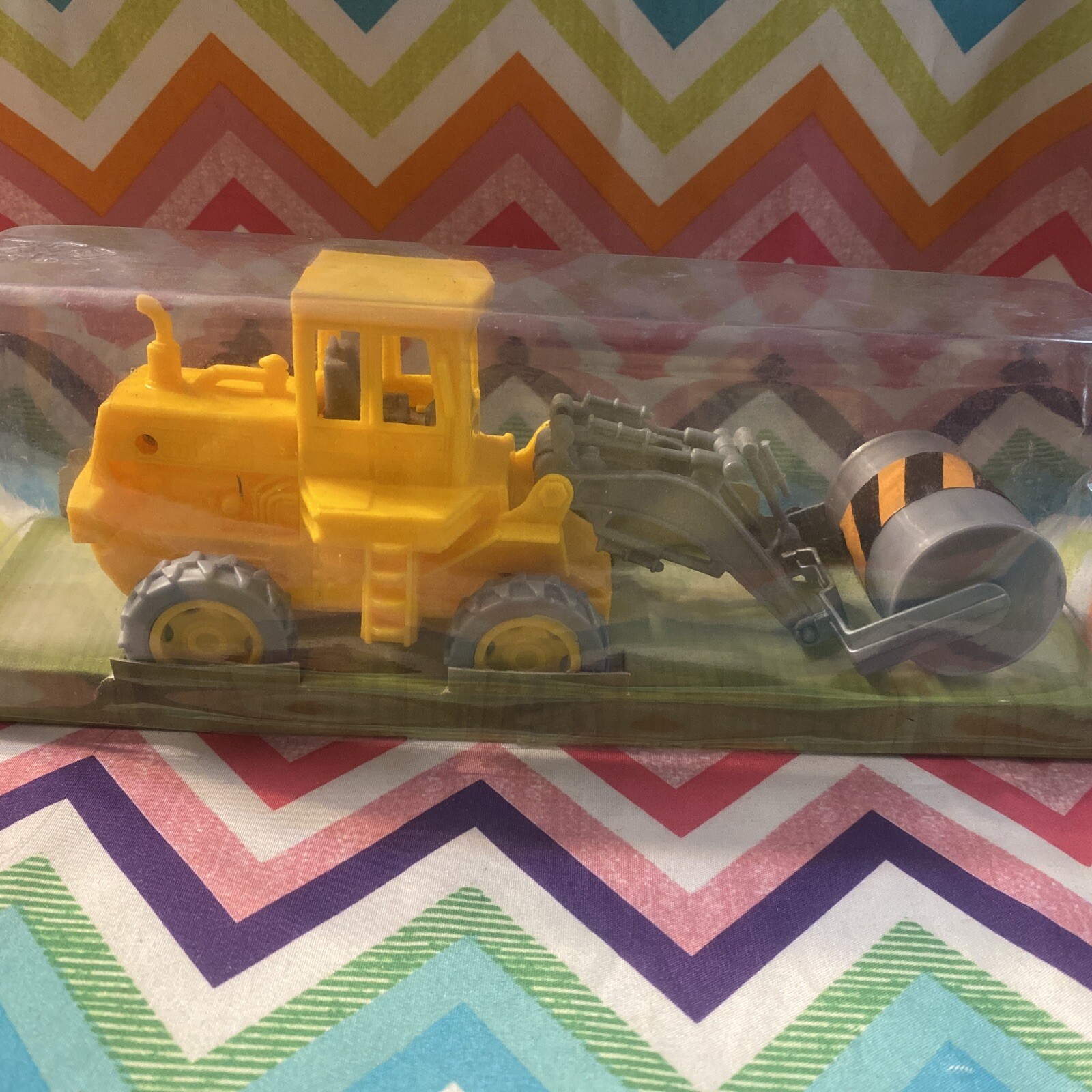 Yellow Plastic Tractor With Loader Bucket Scoop Construction Farm World ...