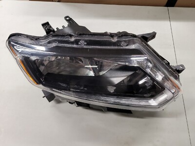 2014-2017 Nissan Rogue Right Headlamp Halogen, LED Accent Black Part ...