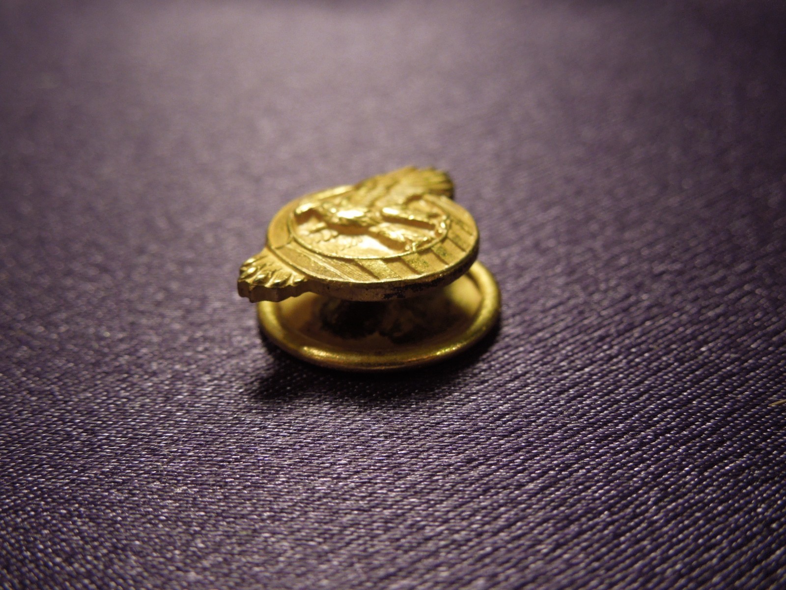 Ruptured Duck Honorable Discharge Military Medal | eBay