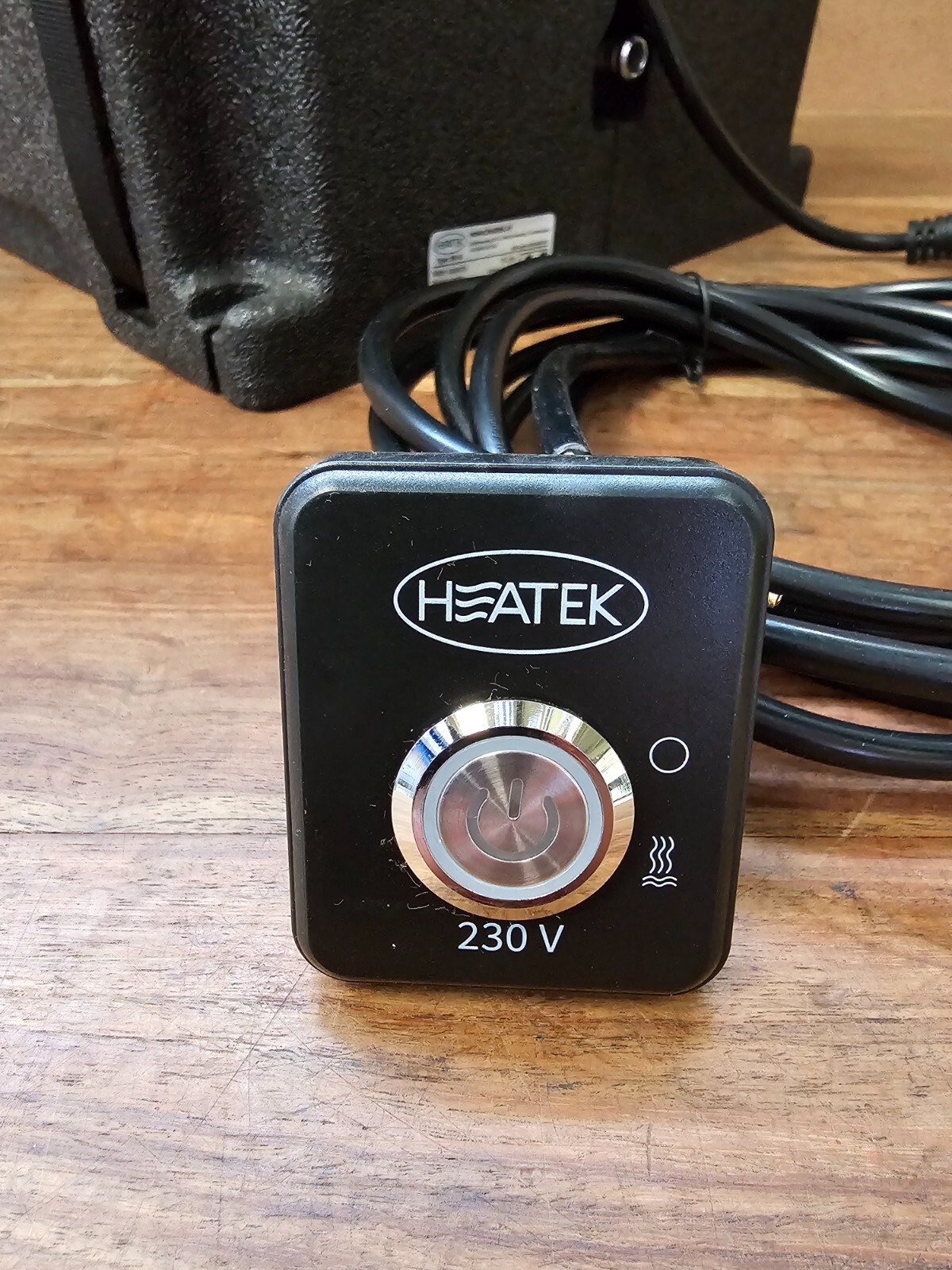 Electric Water 6 Litre Boiler Heater 240V Heatek XB-6 off grid Boat ...
