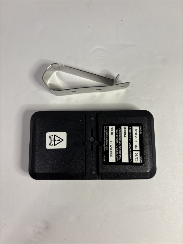 Chamberlain 953EV-P2 Garage Door Opener Remote 3 Button Universal ...