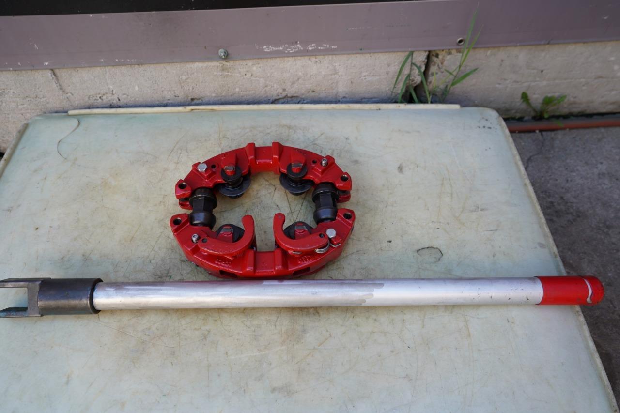 Reed LCRC8 Low Clearance Rotary Pipe Cutter 6 to 8 inch Steel Pipe ...