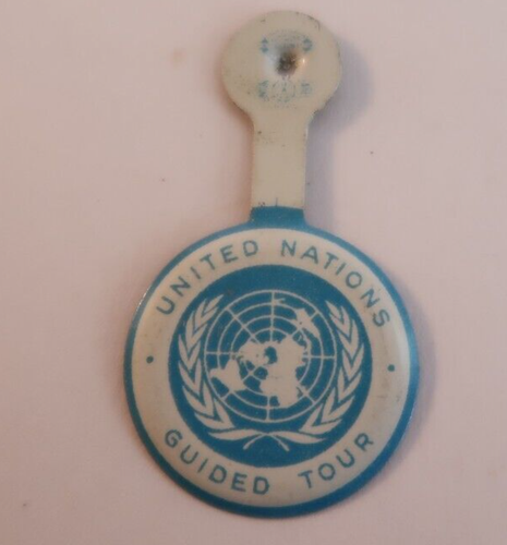 United Nations Guided Tour Badge Pin Button Travel Souvenir | eBay