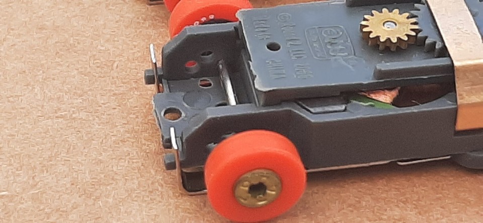 2 New Auto World Short Wheelbase Thunderjet Slot Car Chassis Run on ...