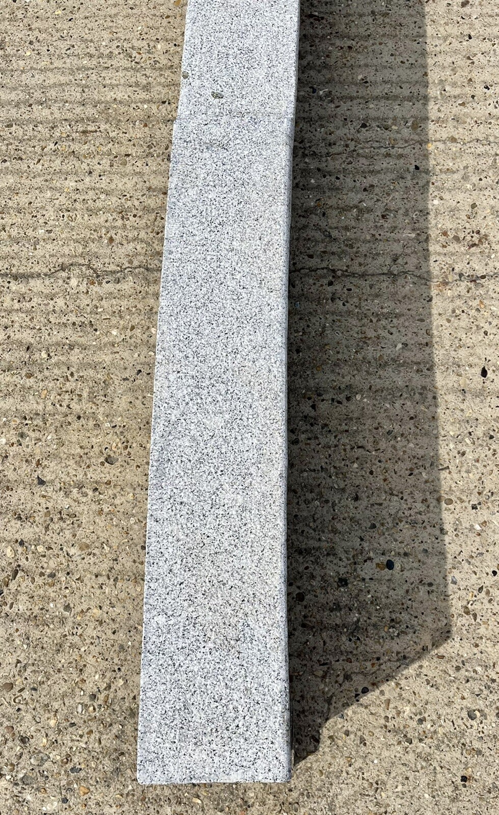 GRANITE KERBS , EDGING ALMOST STRAIGHT RADIUS DOUBLED SIDED MANY USES ...