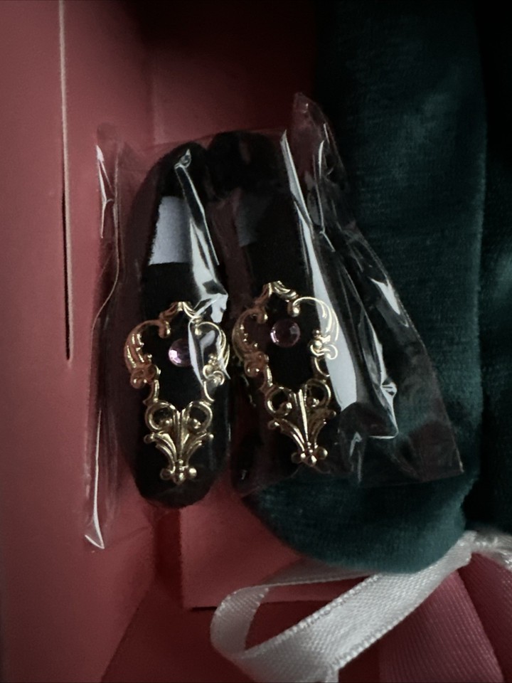 Integrity Fashion Royalty x Magia 2000 Lukas Carnival Gala in Venice ...