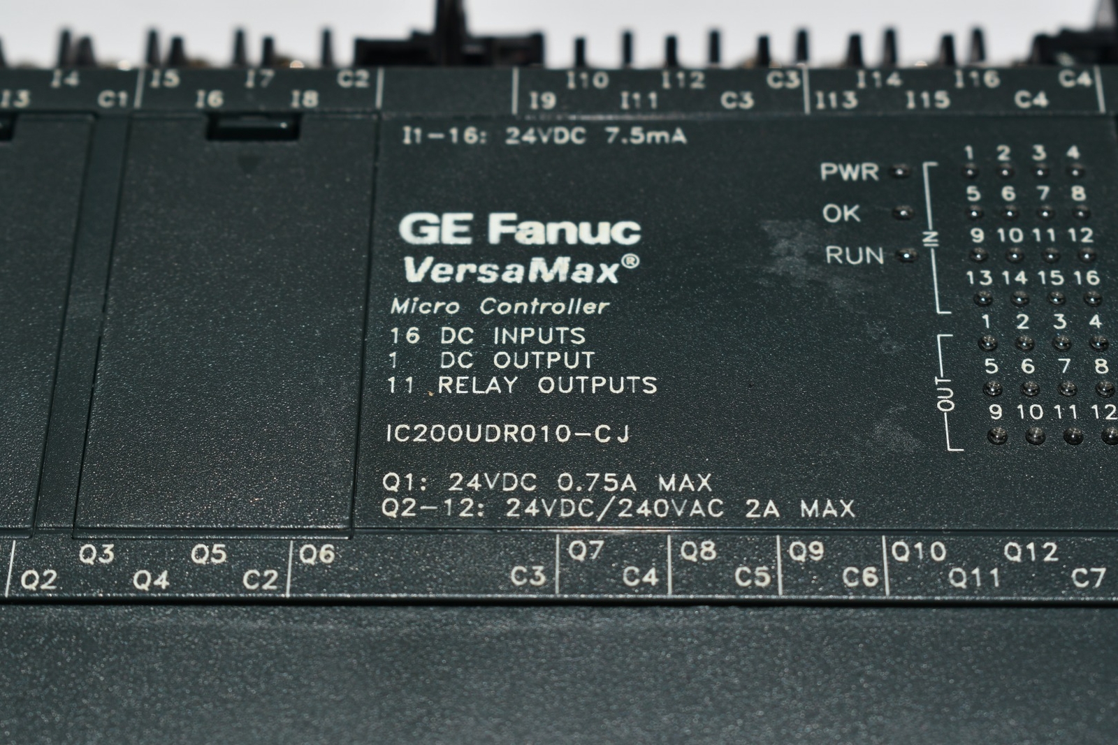 GE Fanuc IC200UDR010-CJ MICRO CONTROLLER VERSAMAX 28 POINT PLC 16 ...