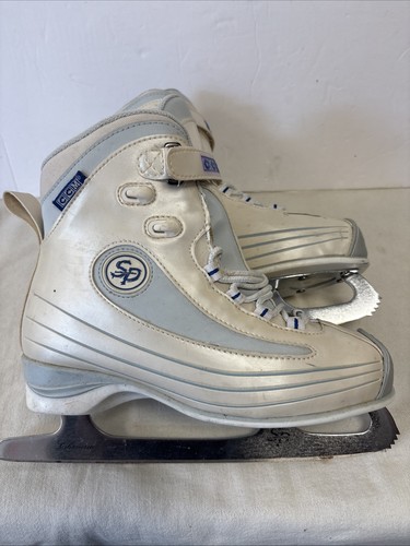 Women’s Adult Size 9 CCM SP 200 Figure Ice Skates. | eBay