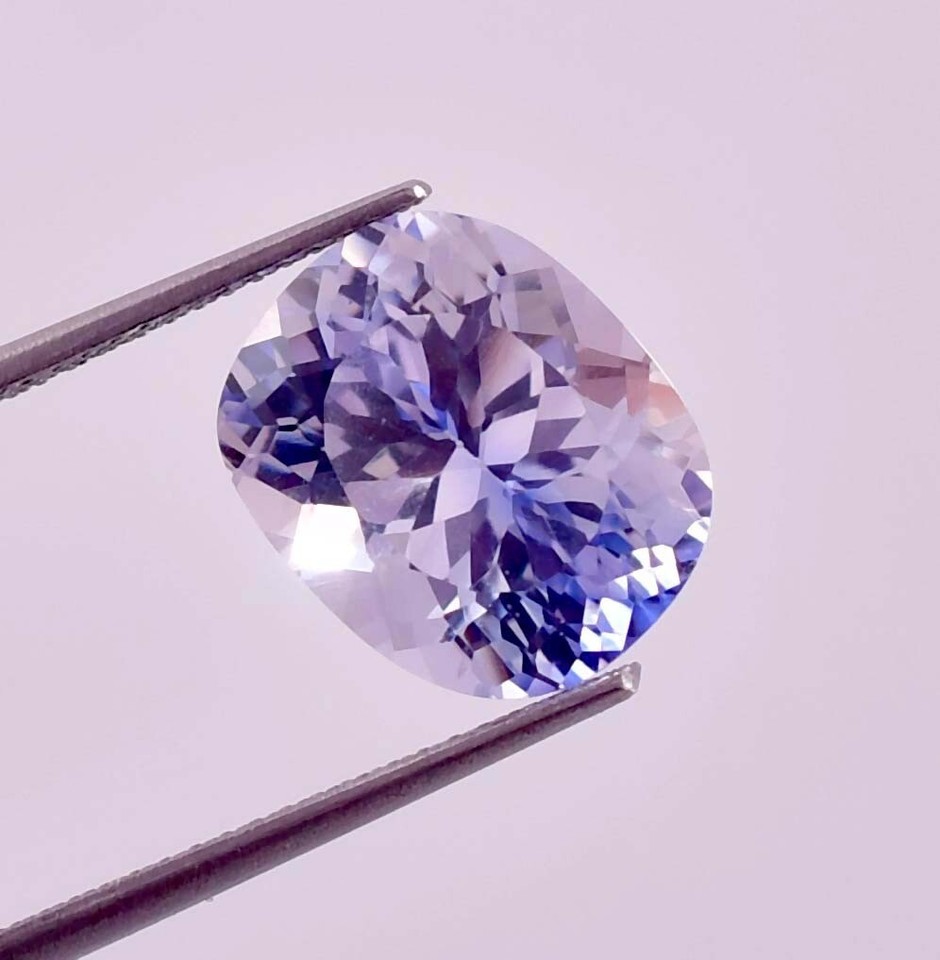 12 x 10 mm Flawless 7.95 Ct Natural Blue Namibia Jeremejevite GIT ...