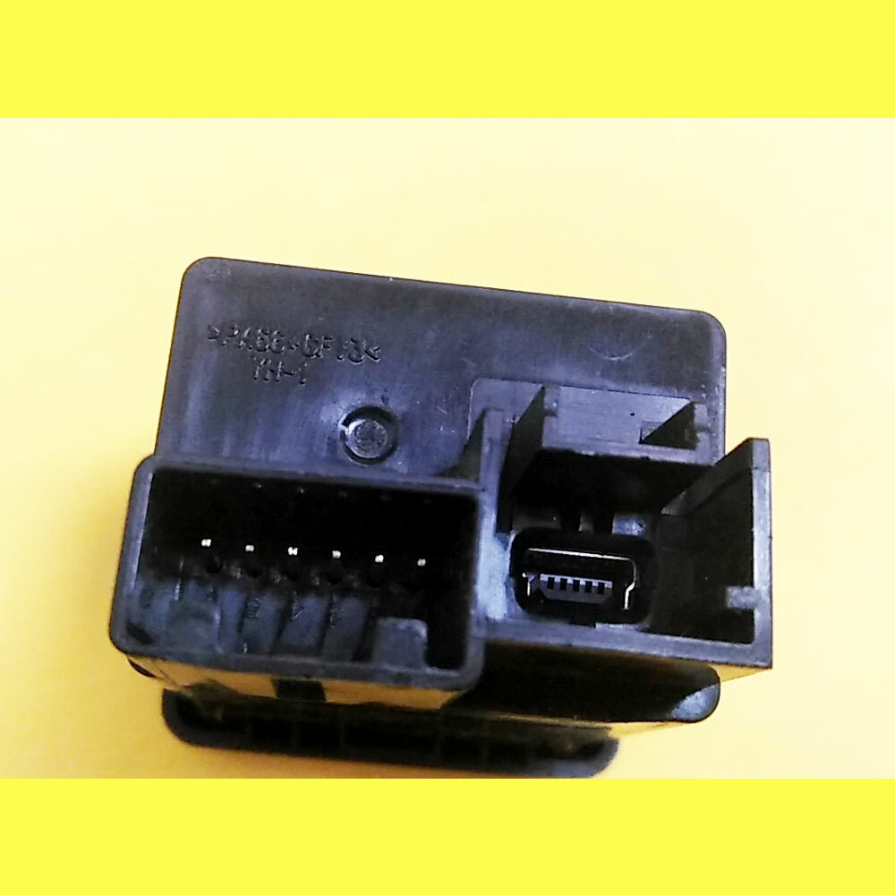 Center Console RECEPTACLE Jack DUAL USB PORT slot connector For GM ...