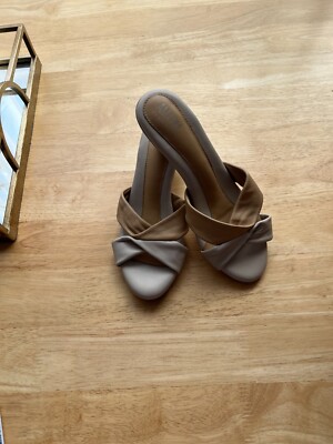 Airflex Am2PM Ladies Slip on Sandals - Size 8 1/2 - 5+ items free AU ...