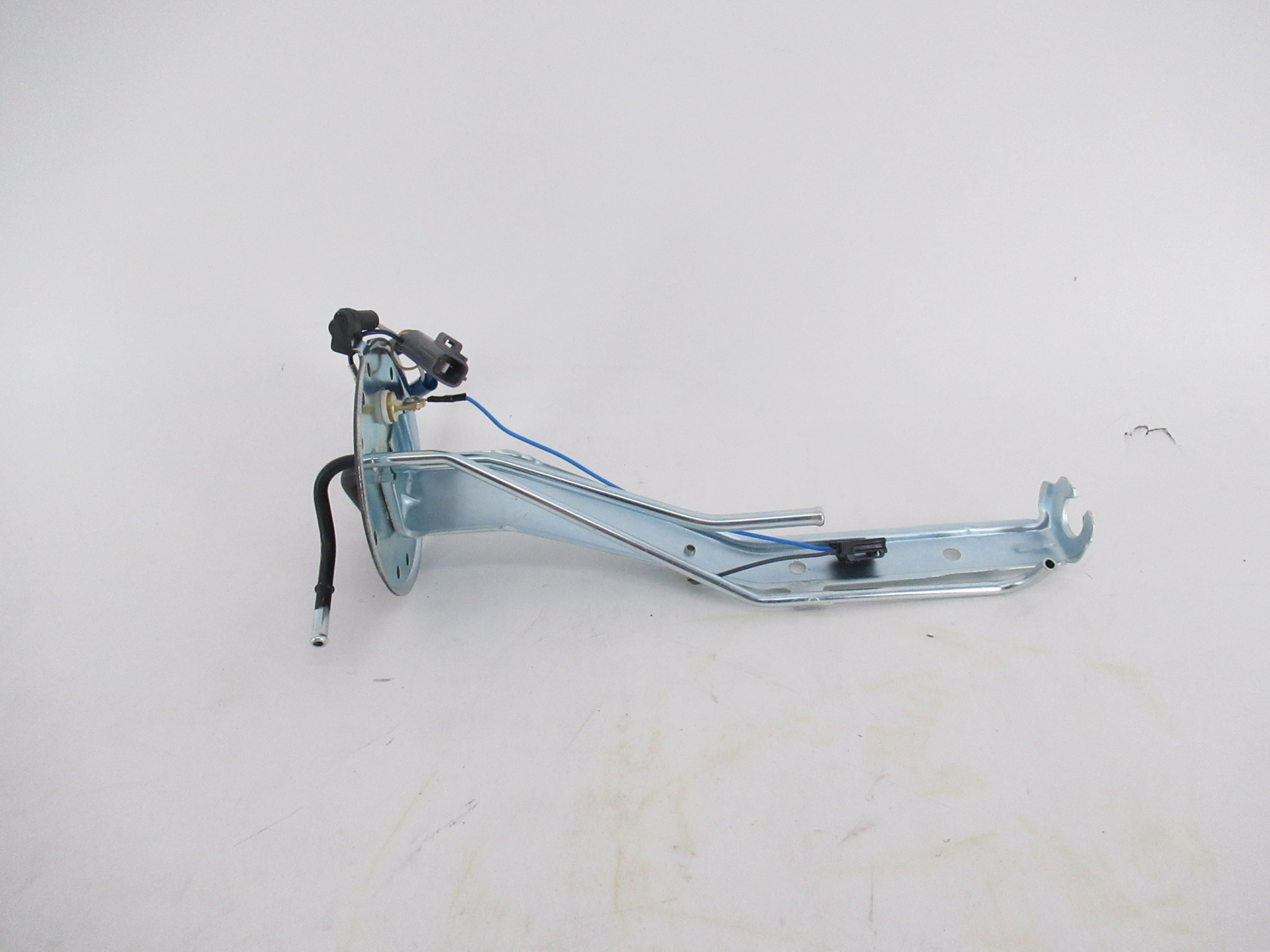 Genuine OEM Toyota 23206-35280 Fuel Pump Mounting Bracket | eBay