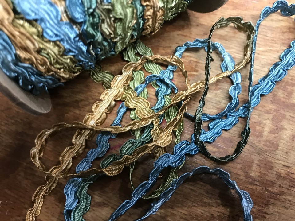 ric rac rayon ombre 1/4" ricrac hand dyed 1yd made in USA | eBay