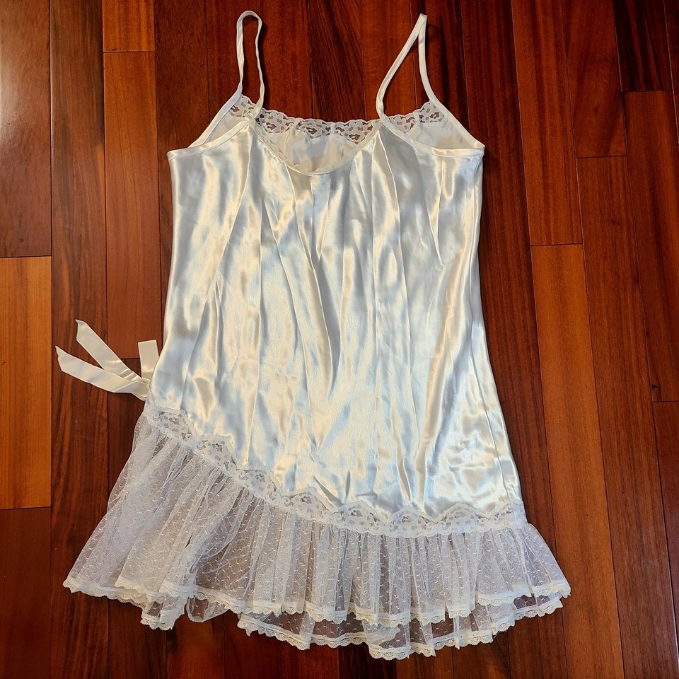 VTG Victoria's Secret L White Lace NightGown Assymetrical Bridal ...
