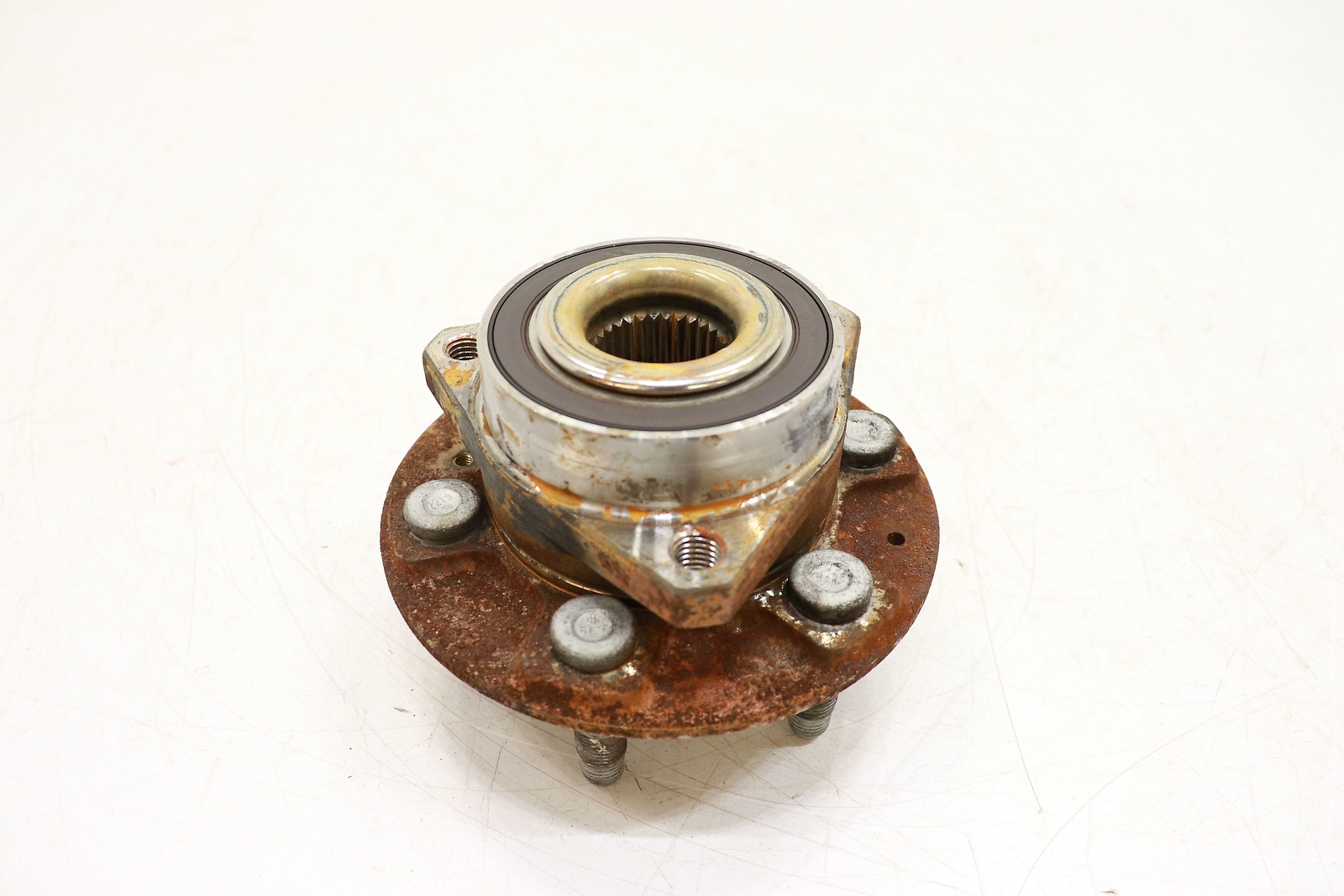 2019 18 17 Cadillac Xt5 Front Left Wheel Hub Bearing OEM 13512896 for ...