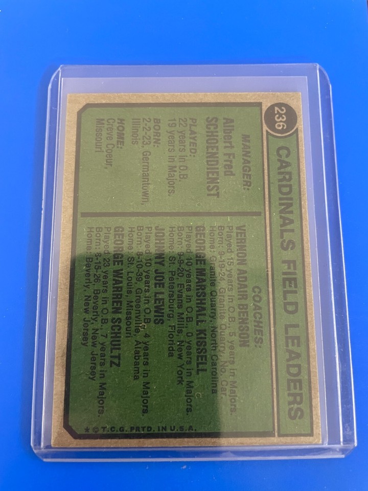 1974 Topps #236 Red Schoendienst St. Louis Cardinals Manager {BOX 27 C1 ...