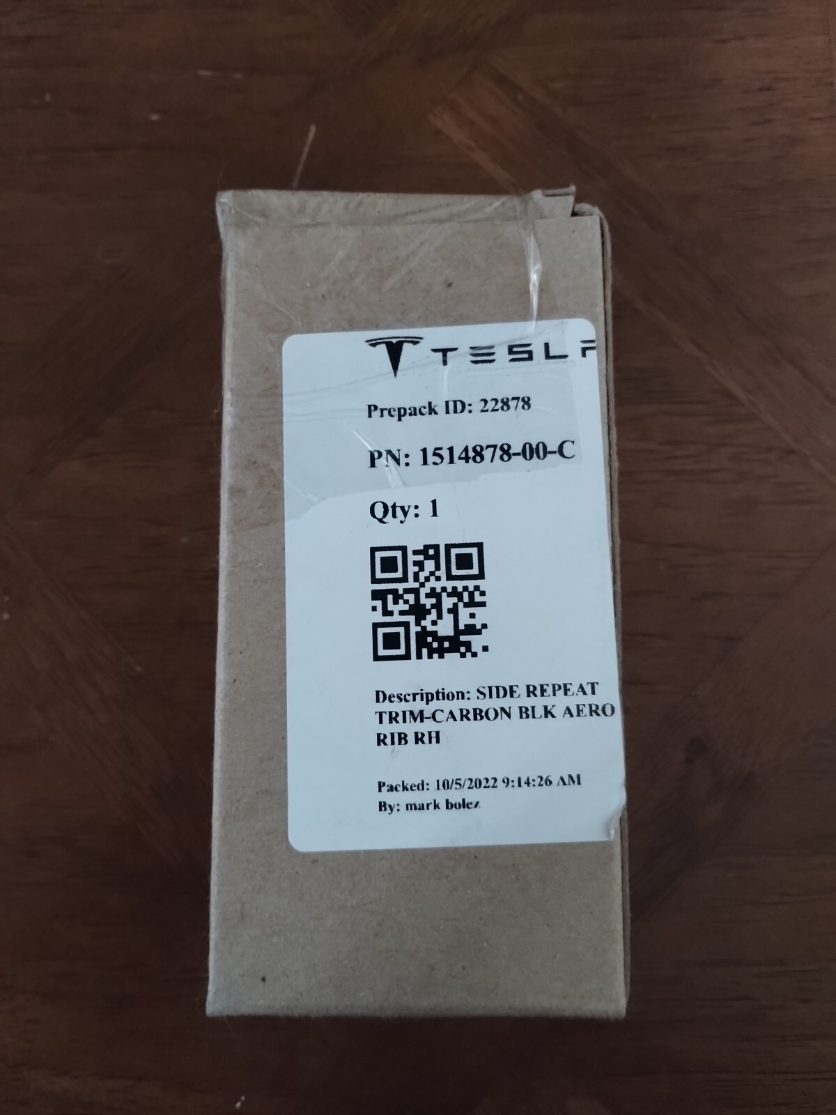 Tesla Model Y Right Hand Side Repeater Trim-Carbon Black RIB Aero ...