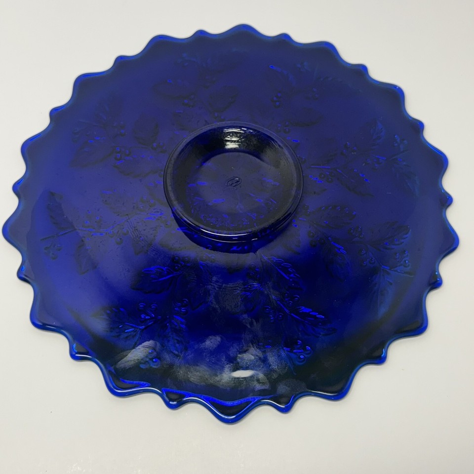 Pretty Cobalt FENTON Carnival Glass Holly Plate Electric Blue ...