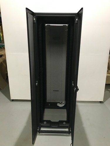 HPE 600mm x 1075mm G2 Kitted Advanced Rack 42U P9K07A ️️NEW ON SKID HP ...