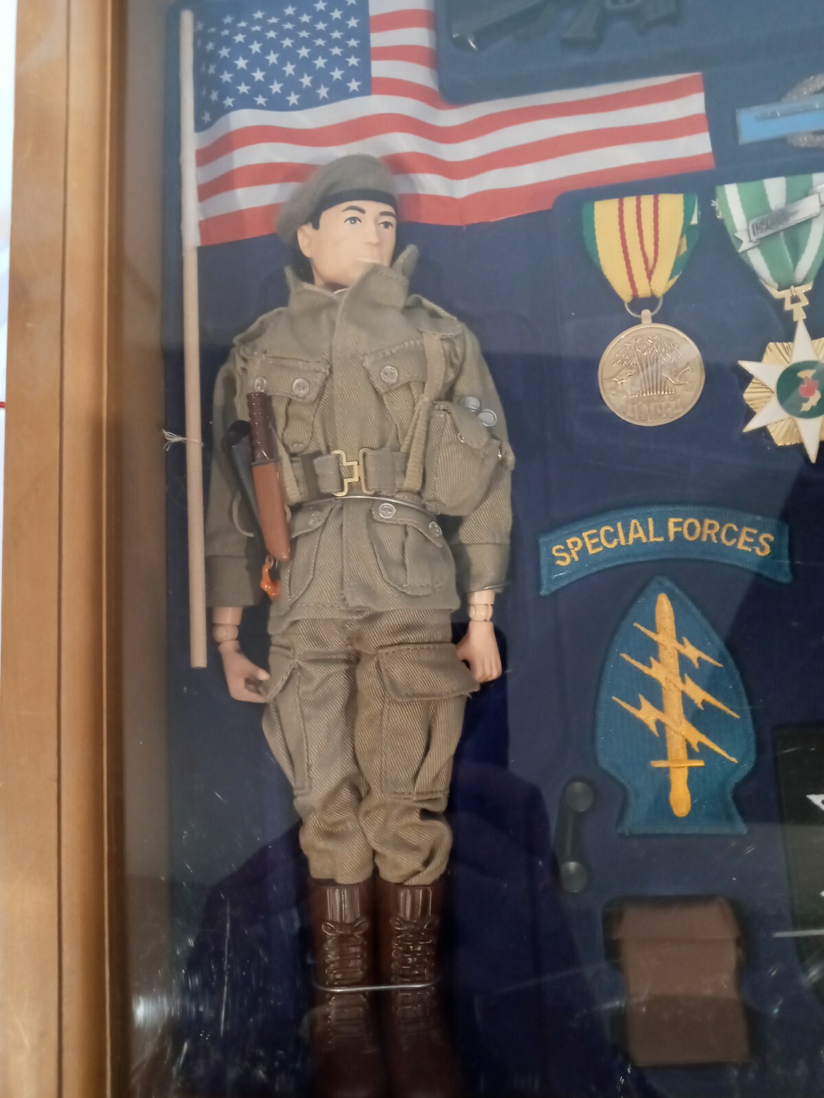 VINTAGE 12" GI JOE GREEN BERET MEMORABILIA SERIES FAO SCHWARZ SHADOW ...