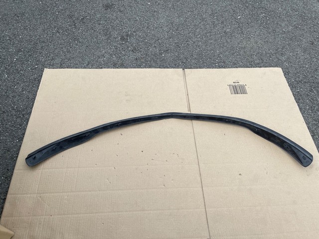 PORSCHE 9Y0823727A Engine Bay Rubber Seal Strip HOOD SEAL 9Y0823727A ...
