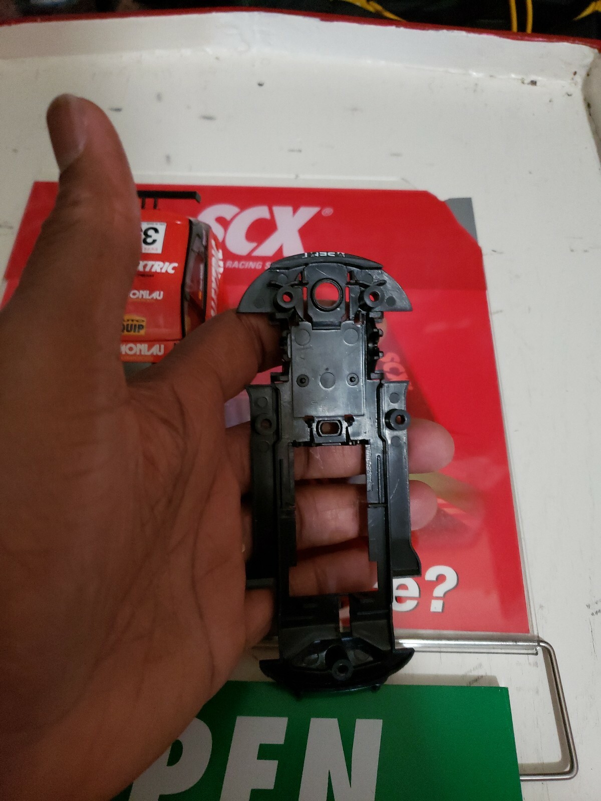 NEW SCX Digital SEAT LEON WTCC body and chassis scalextric analog | eBay