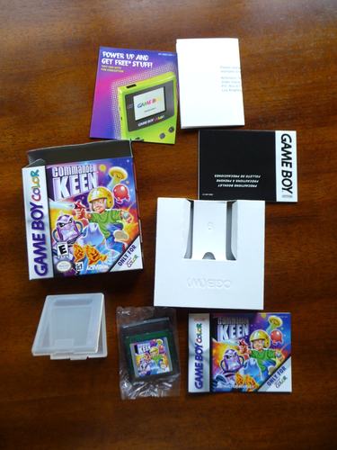Commander Keen (Nintendo Game Boy Color) COMPLETE w/ Box manual game ...