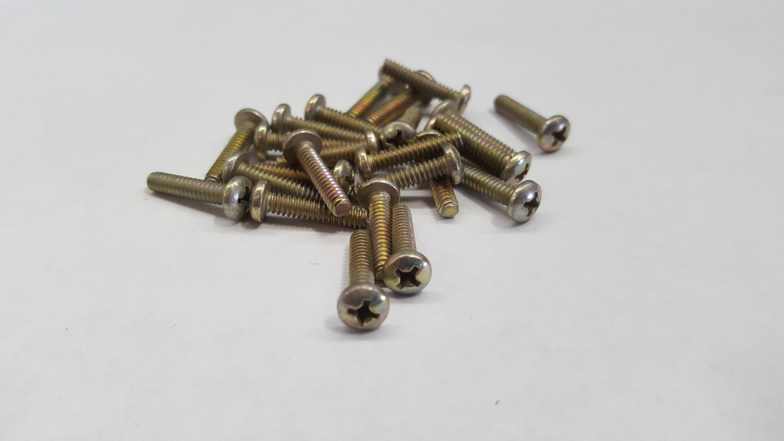 25 PCS MS35206-231 #6/32 x 5/8" MIL. SPEC. CADMIUM PAN HEAD MACHINE ...