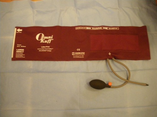 Blood Pressure Omni kuff Cuff Large Adult 35.5 to 46cm 3302 Trimline 2 ...